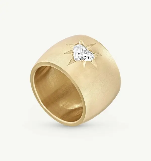 CECE JEWELLERY Heart Of Barrel Ring In 18ct Yellow With Heart-shaped Diamond