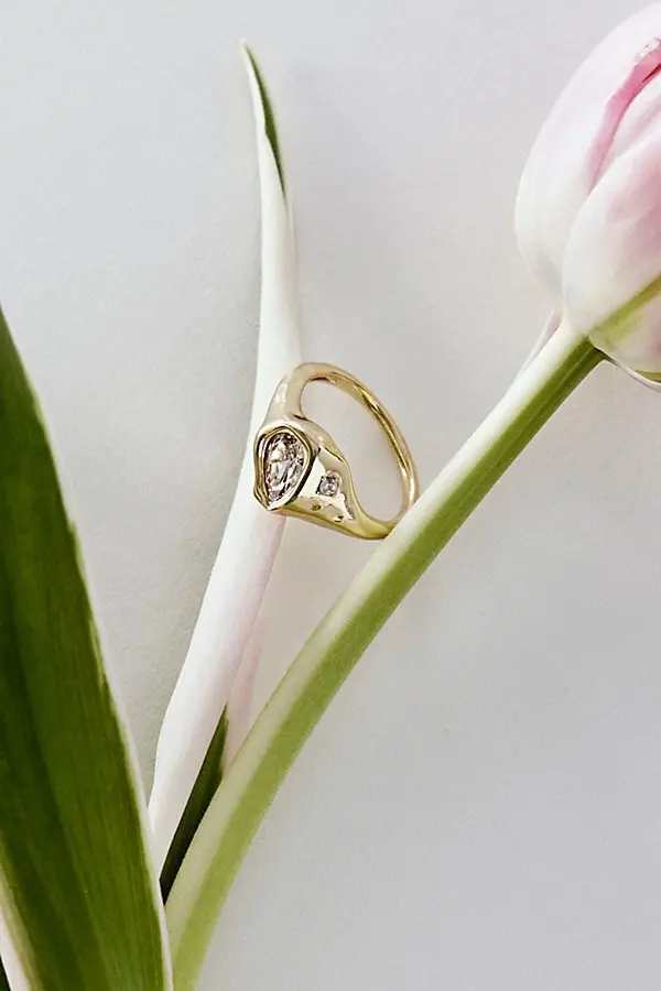 GHOST LONDON Estee Organic Ring Stack Plated