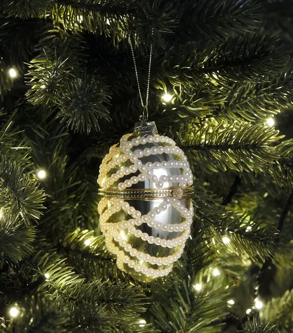 Harrods Faux Pearl Spiral Egg Bauble