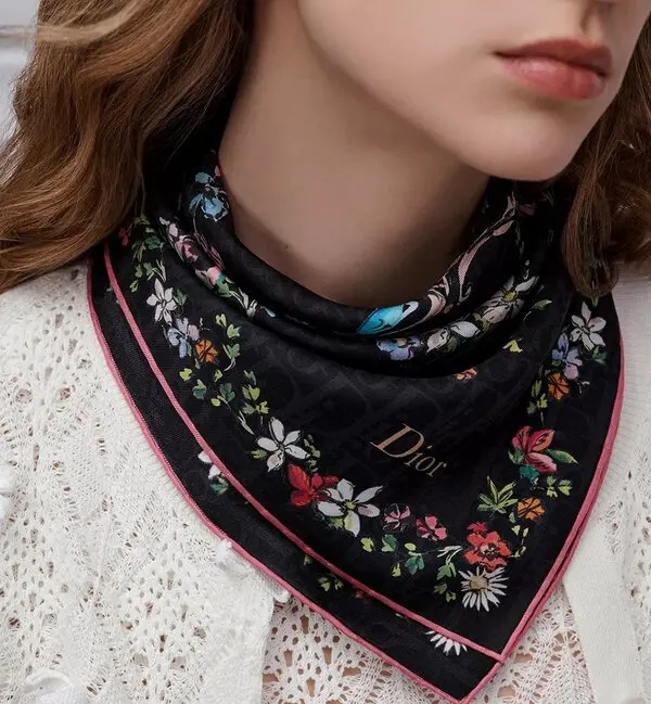 Dior Dioriviera Arabesque 90 Square Scarf