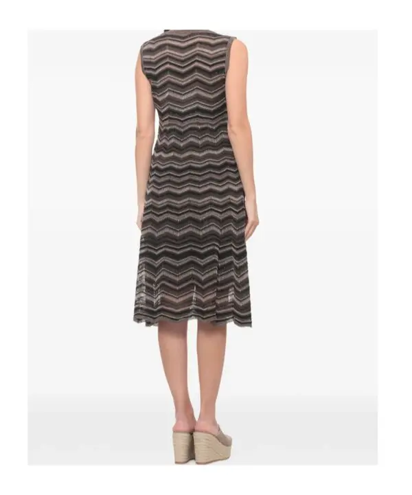 D.exterior Sleeveless Chevron Knit Midi Dress