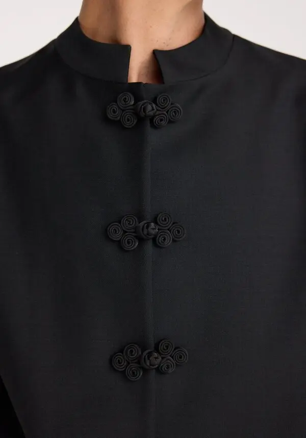 RÓHE Pankou Closure Boxy Jacket - Black