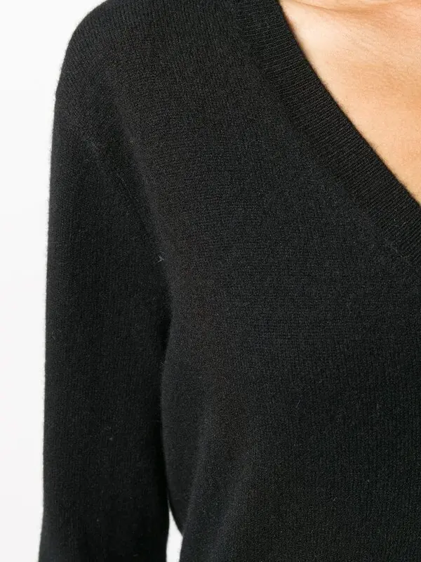 Vince Weekend Long Sleeved V-neck Jumper