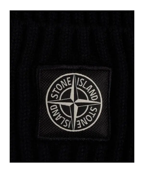 Stone Island Ribbed Beanie With Logo Detail