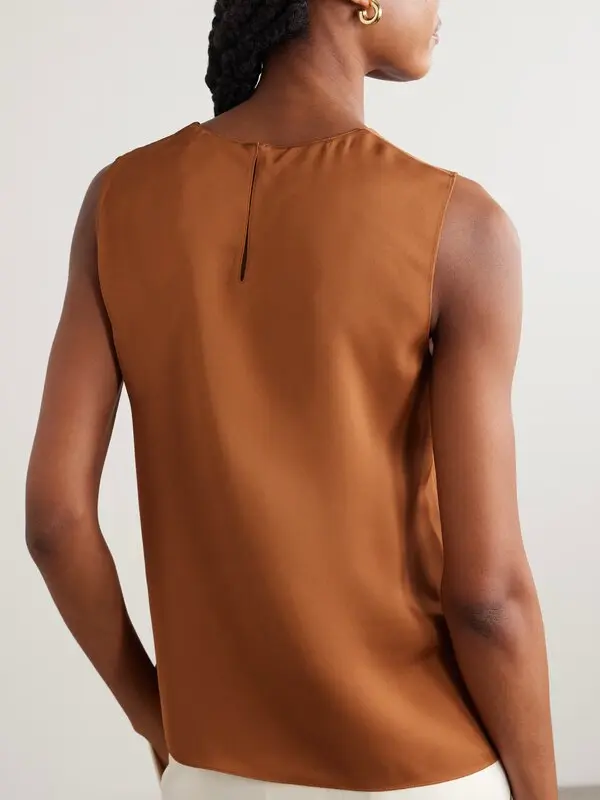 Theory Sleeveless Round Neck Blouse
