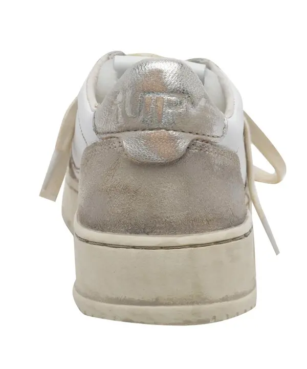 AUTRY Round-toe Casual Shoes