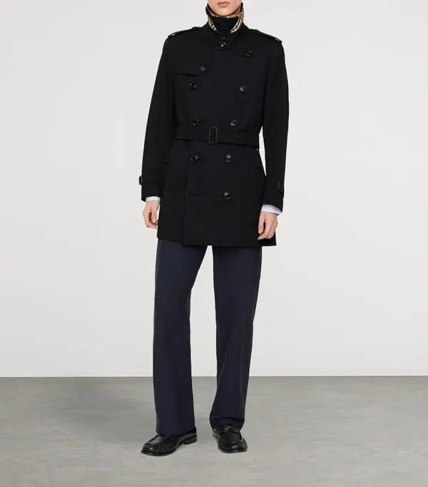 Burberry Short Kensington Trench Coat