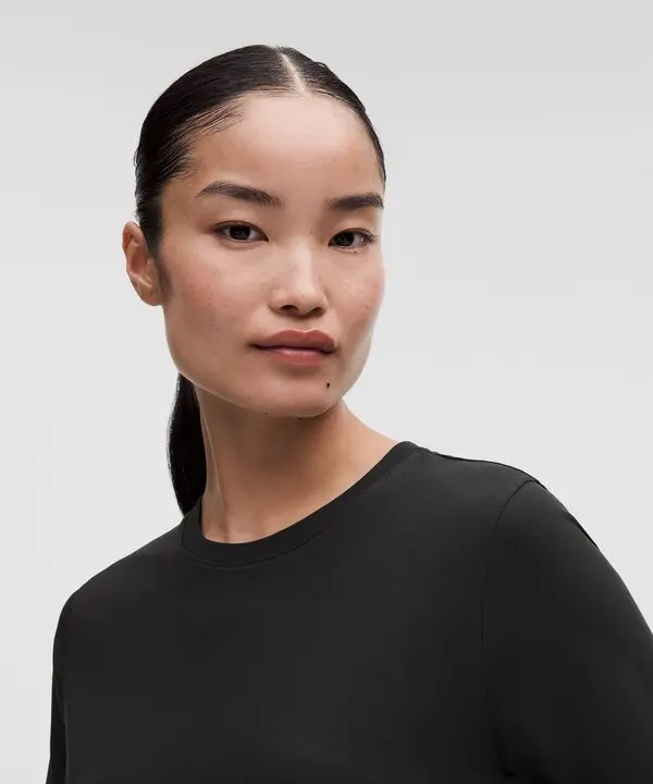 Lululemon The Classic Tee - Black