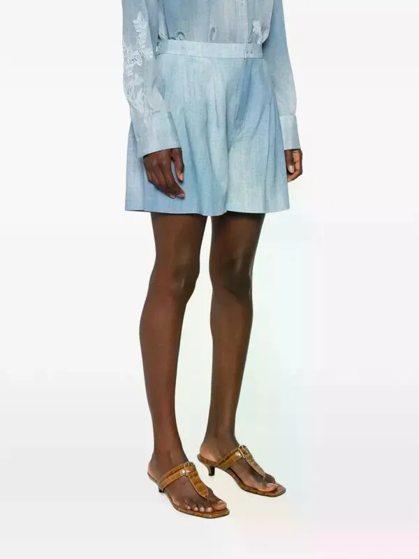 Ermanno Scervino Pleated Buttoned Shorts