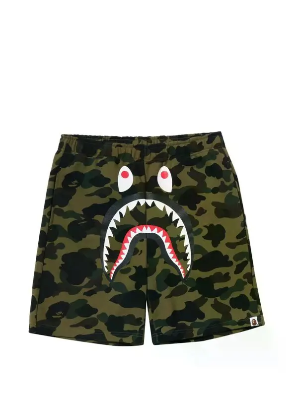 A BATHING APE Shark Camouflage Print Shorts - Green