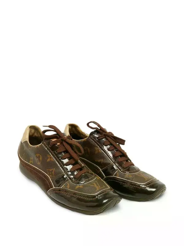 LOUIS VUITTON Globe Trotter Lace-up Leather Sneakers