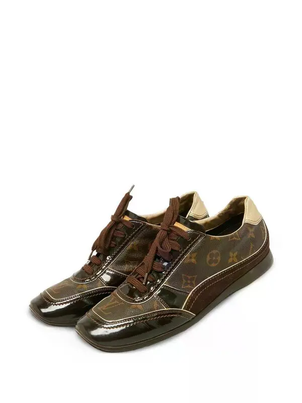 LOUIS VUITTON Globe Trotter Lace-up Leather Sneakers