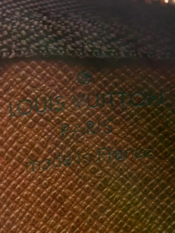 LOUIS VUITTON 2022 Monogram Pochette Clé Coin Purse