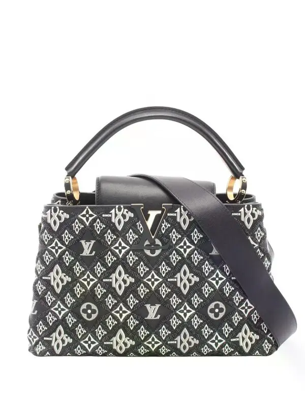 LOUIS VUITTON Capucines Mm Satchel - Black