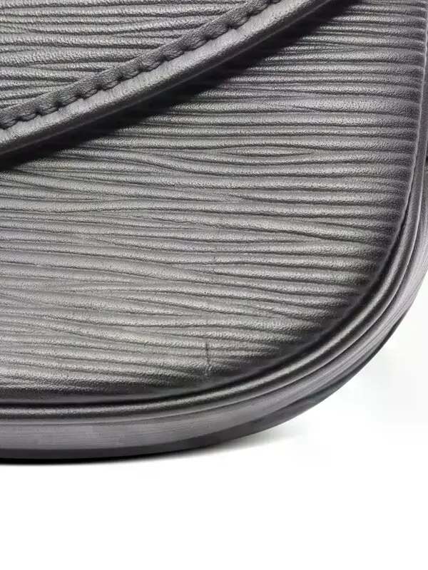 LOUIS VUITTON Saumur Bb Epi Handbag