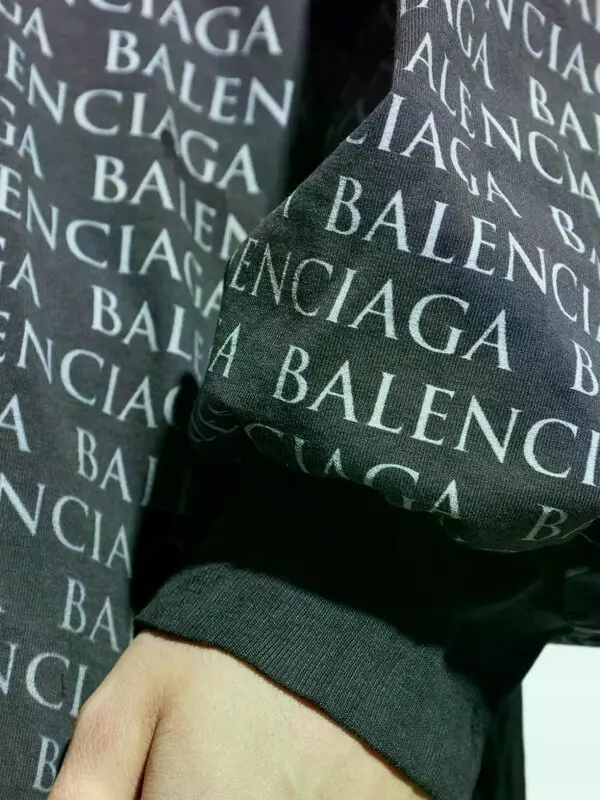 Balenciaga Printed Long-sleeved T-shirt