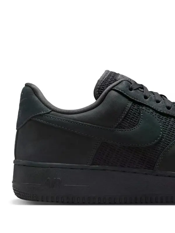 Nike Force 1 '07 Lv8 Sneakers
