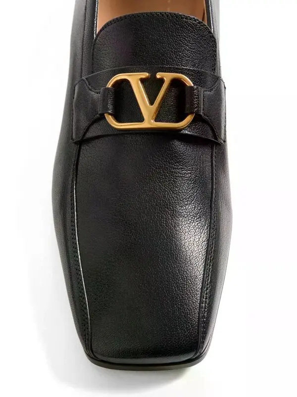 Valentino Garavani Vlogo Signature Kidskin Loafers