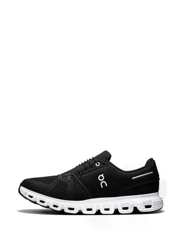 On 6 Sneakers
