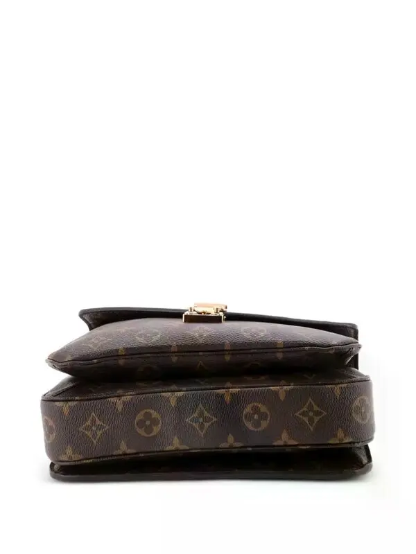 LOUIS VUITTON Pochette Metis Monogram Canvas Crossbody Bag - Brown