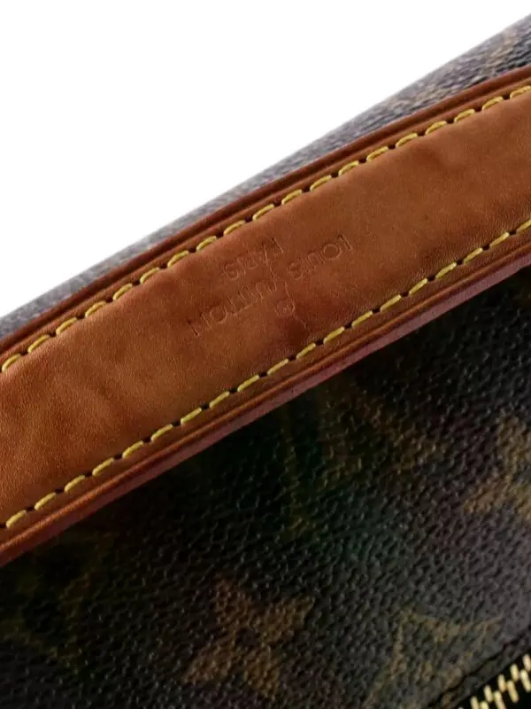 LOUIS VUITTON Pochette Metis Monogram Canvas Crossbody Bag - Brown