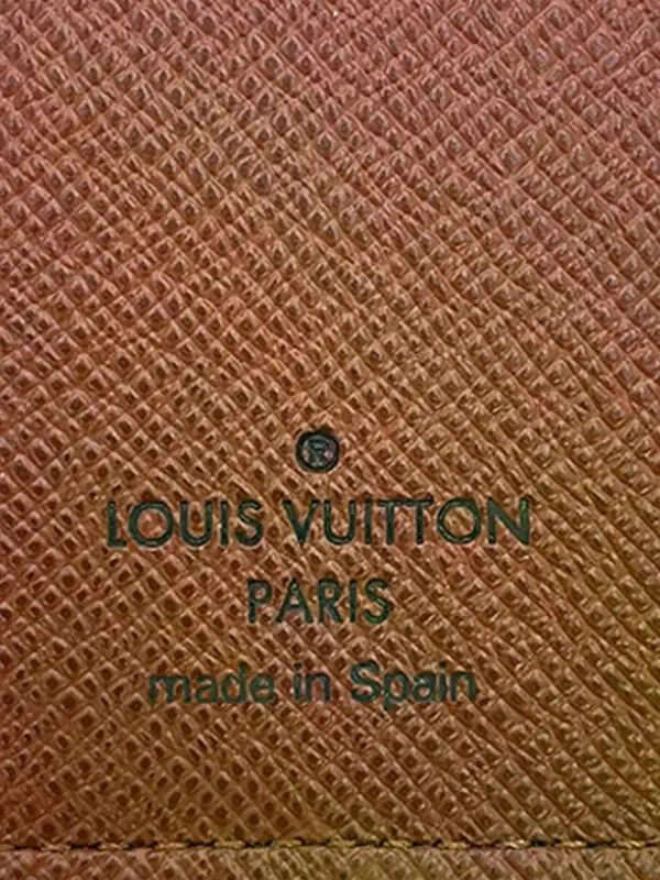 LOUIS VUITTON 2000-2026 Monogram Brazza Wallet Long Wallets