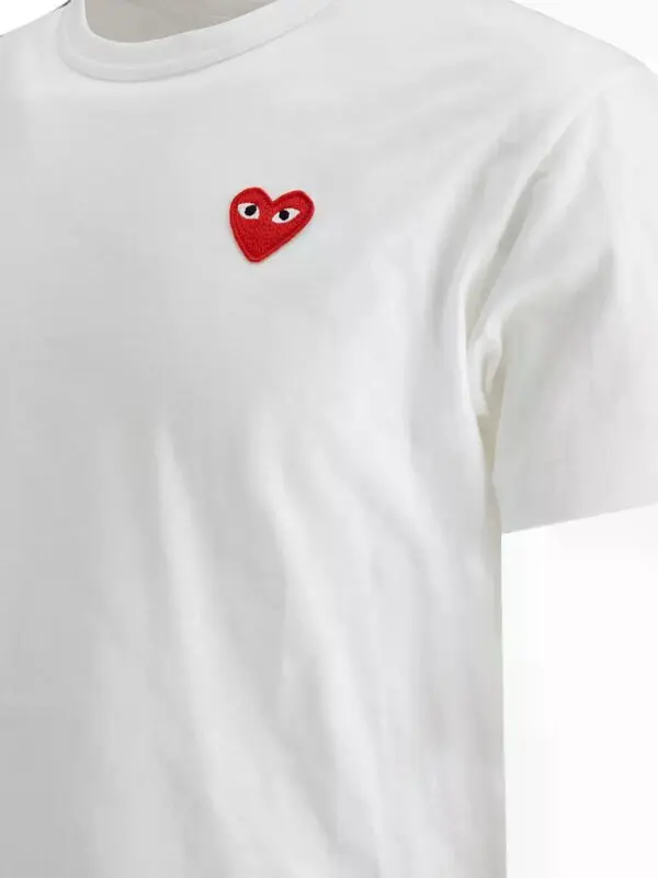 Play Comme Des Garcon Heart Patch T-shirt