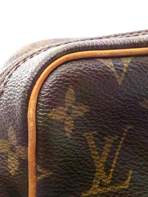 LOUIS VUITTON Monogram Amazone Crossbody Bag