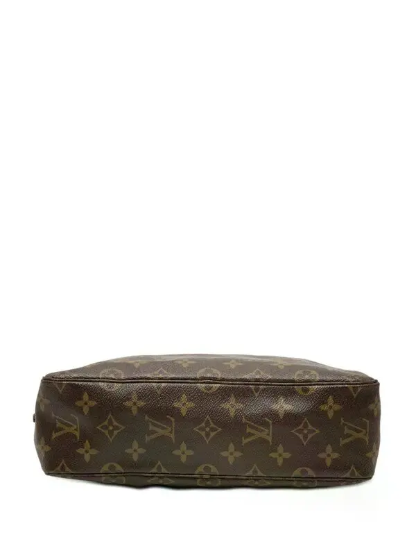 LOUIS VUITTON Monogram Trousse Toilette 28 Clutch Bag - Brown