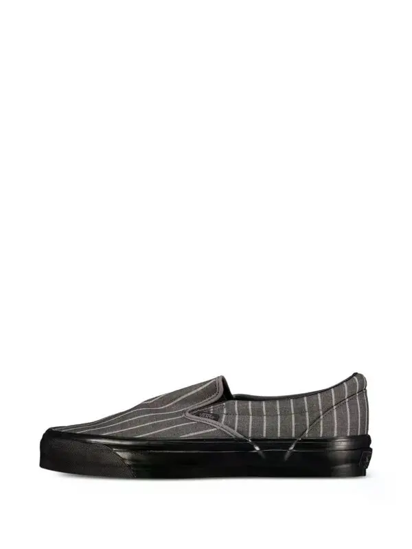 VANS Slip-on 98 Classic Lx Pinstripe Sneakers - Grey