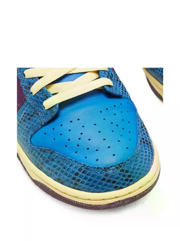Nike Dunk Undefeated 5 On It Af1 Sneakers