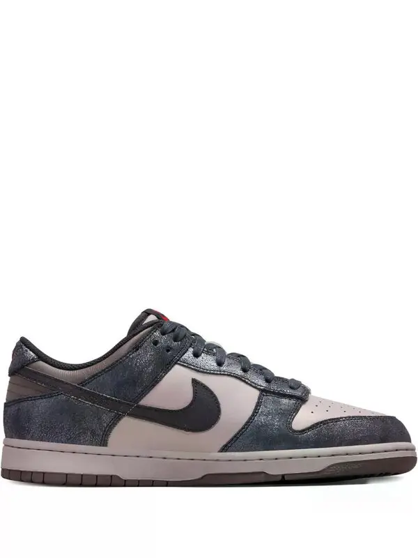 Nike Dunk Low " Suede" Sneakers