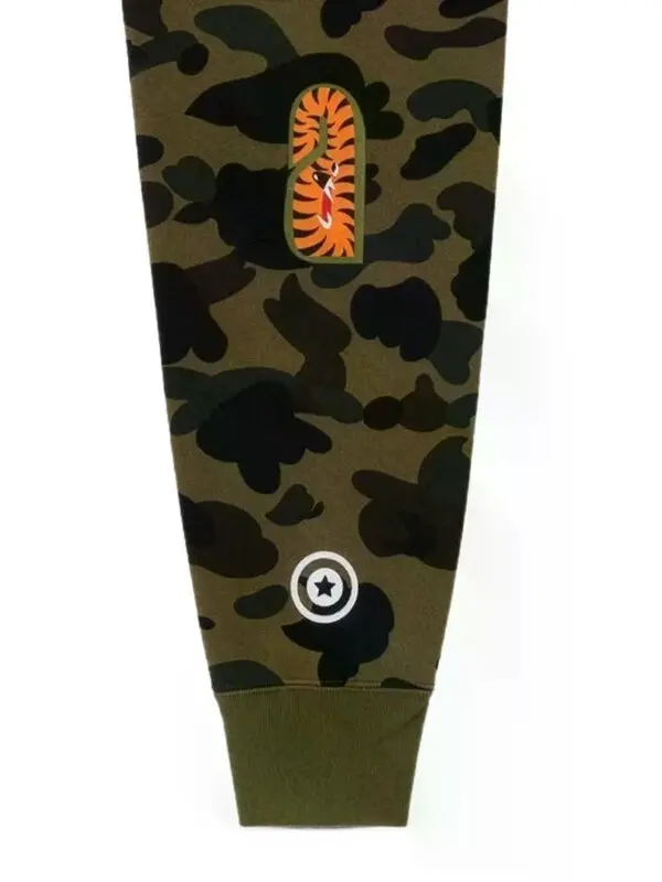 A BATHING APE 1st Camo Shark Sweatshirt