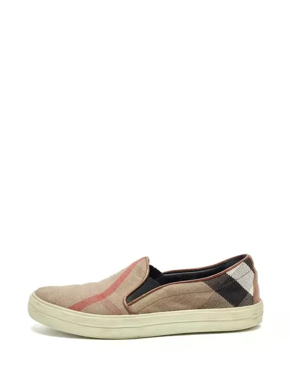 Burberry Novacheck Slip-ons - Neutrals