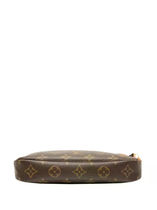LOUIS VUITTON Monogram Pochette Accessoires Shoulder Bag