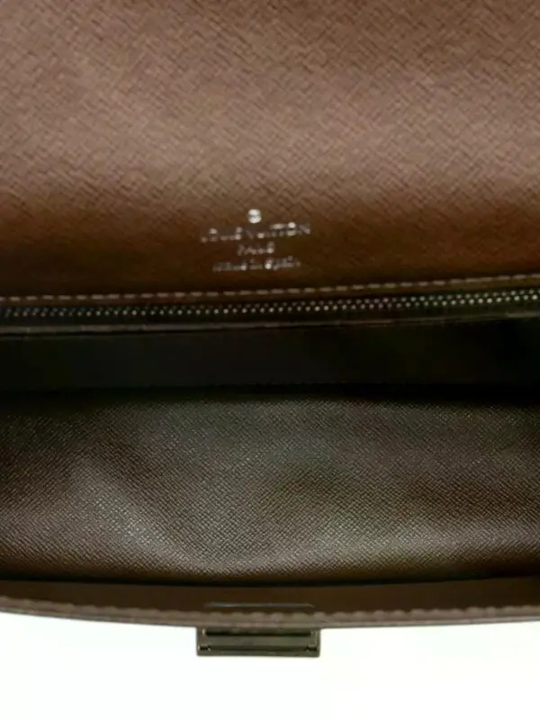LOUIS VUITTON Taiga Leather Selenga Clutch Bag