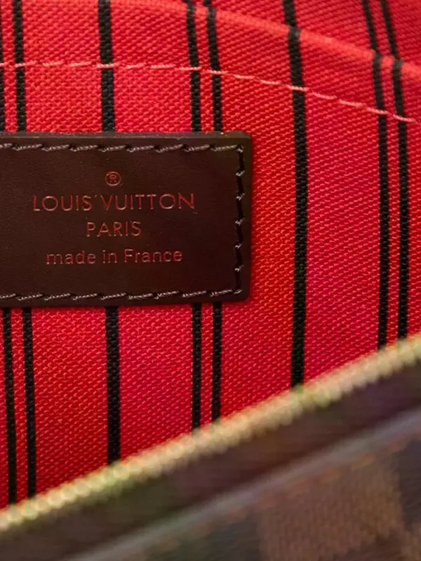 LOUIS VUITTON Damier Ebene Neverfull Pochette Pouch