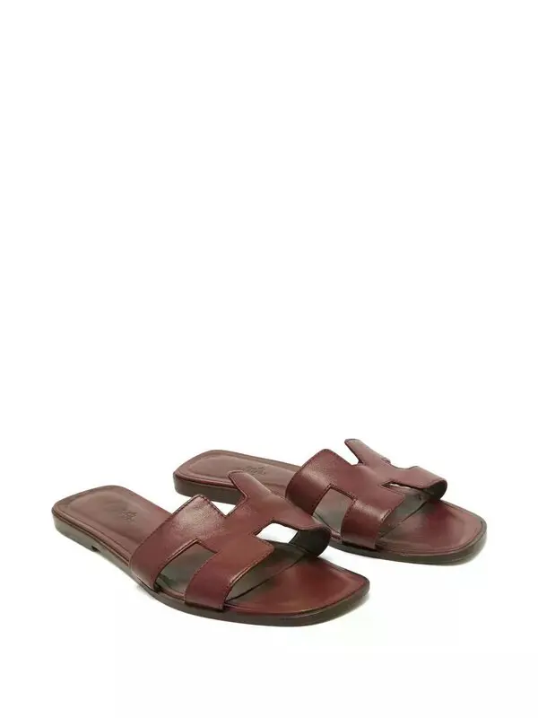 Hermès Oran Leather Slides