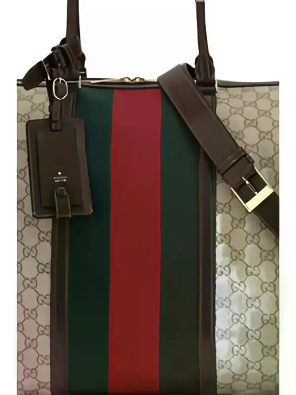 Gucci Gg Supreme Duffle Bag