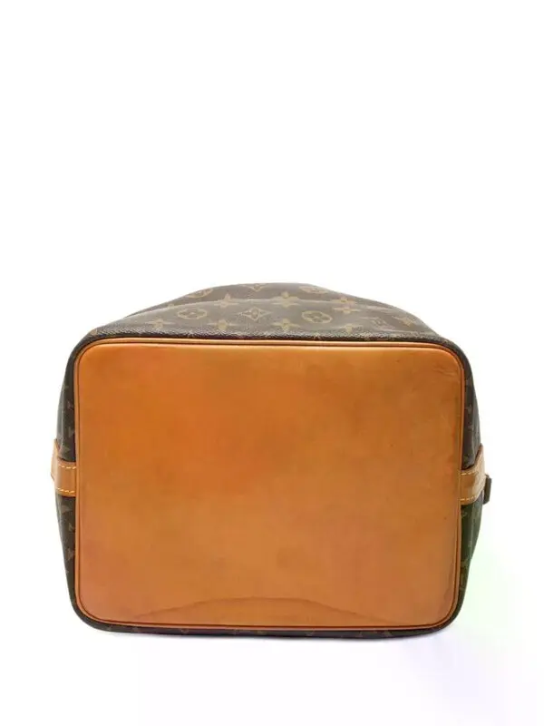 LOUIS VUITTON Monogram Petit Noé Bucket Bag