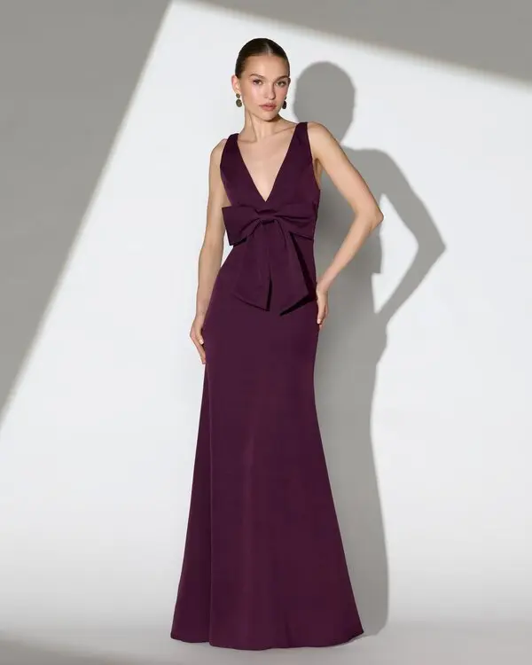 Mac Duggal Crepe Gown With V-neck And Bow Detail - Purple