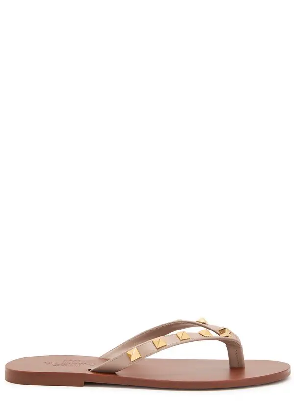 Valentino Garavani Rockstud Thong Leather Sandals - Beige