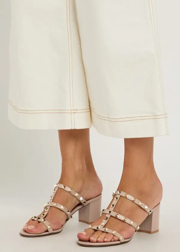 Valentino Garavani Rockstud Leather Mules - Beige