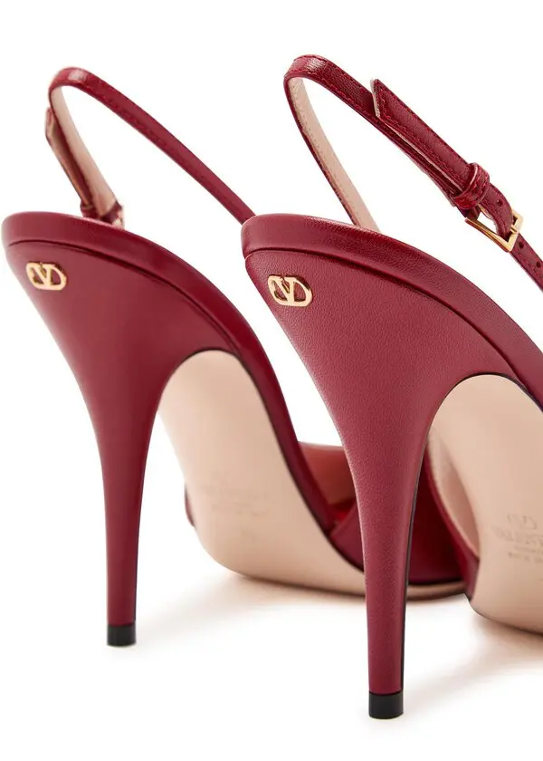 Valentino Garavani Vlogo Slingback Pumps - Red