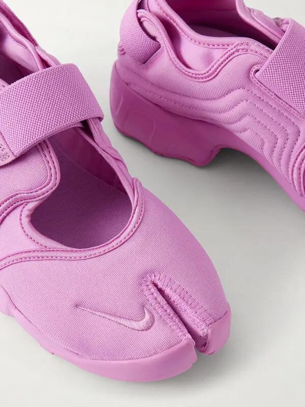 Nike Rift Mesh Split-toe Sneakers - Pink
