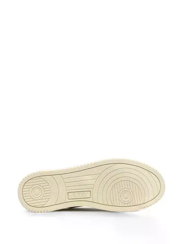 AUTRY Medalist Perforated Sneakers
