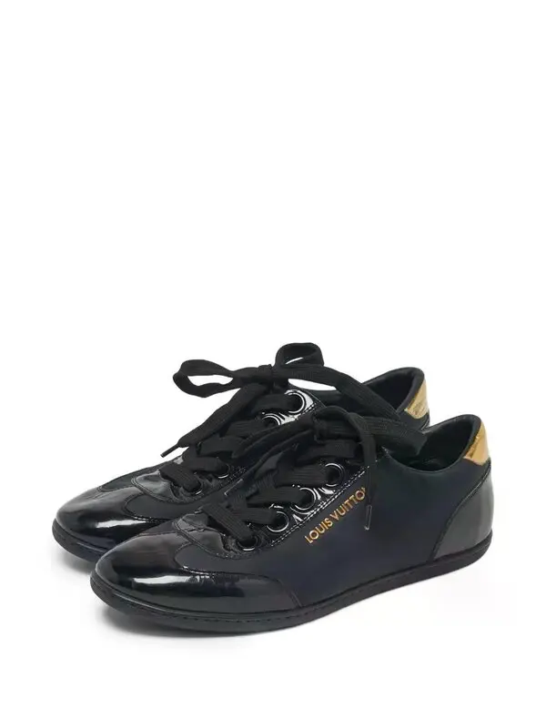 LOUIS VUITTON Low-top Sneakers