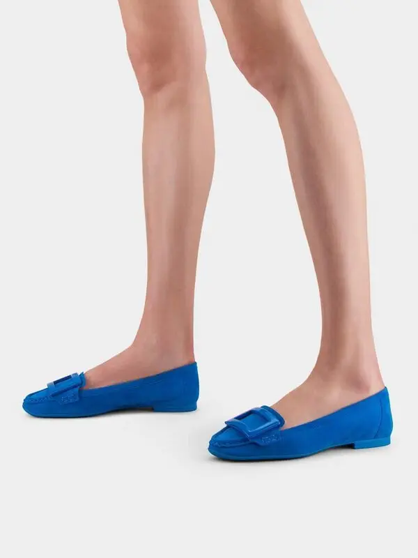 ROGER VIVIER Lacquered Buckle Loafers In Suede