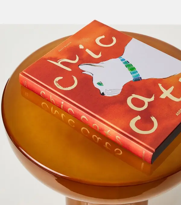 Assouline Chic Cats Book