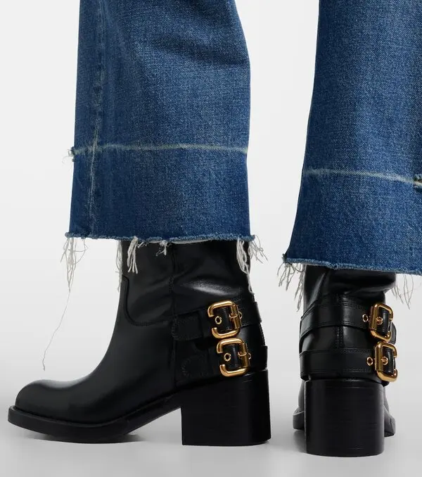 Chloé Dakota Leather Biker Boots With Gold Hardware - Black